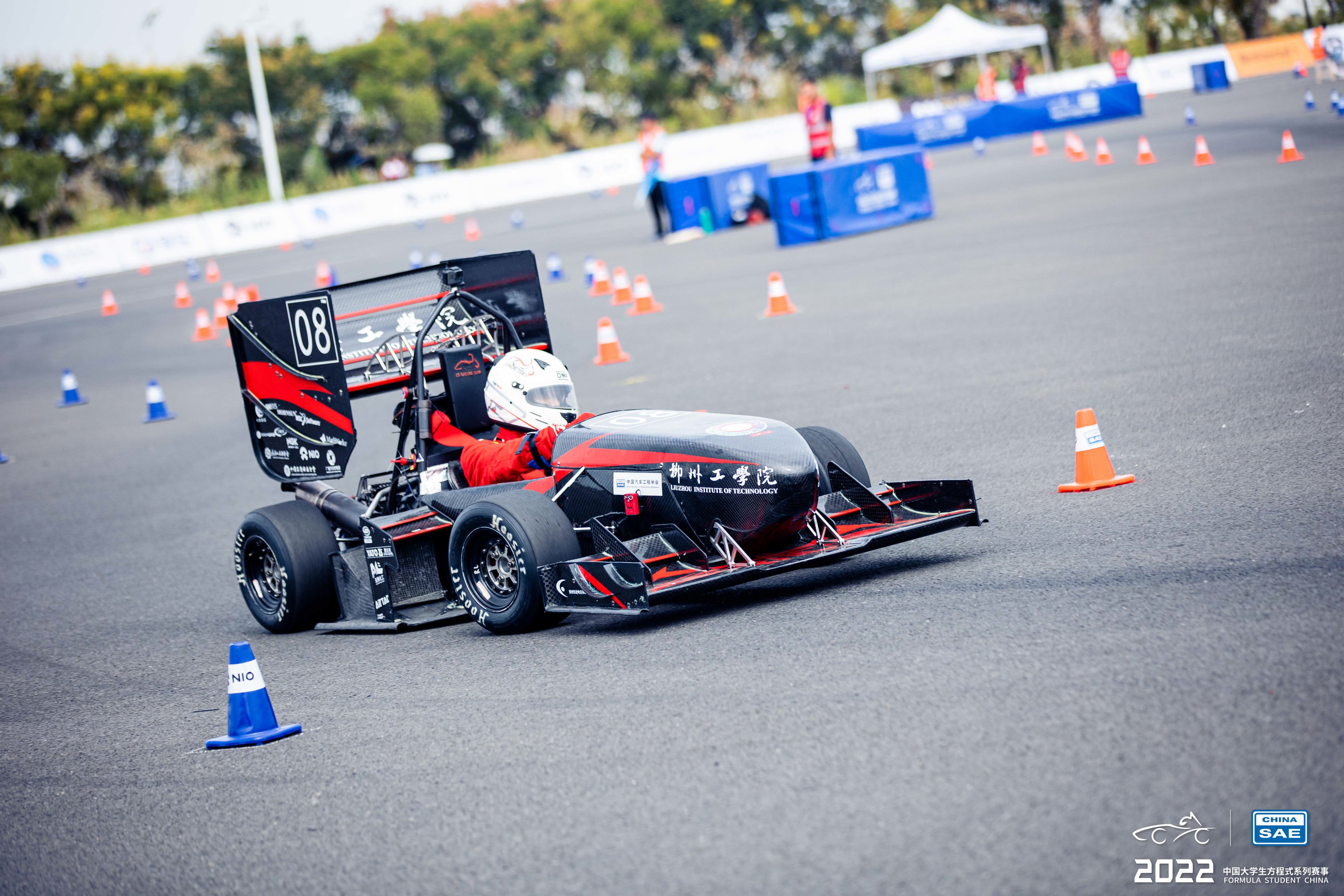 LS Racing Team燃油车队-柳州工学院LS Racing车队